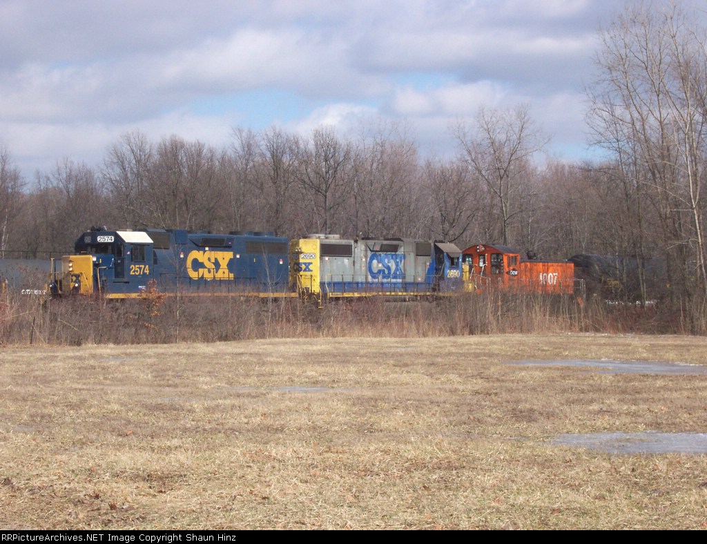 CSX transfer train heading back to CSX down the CN st. clair spur, today with the local DOW unit ...